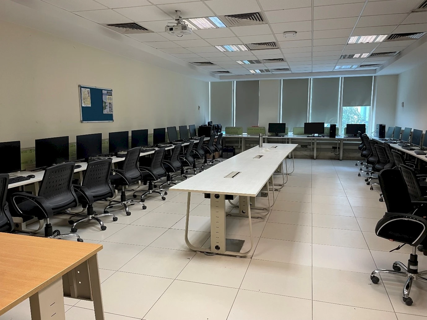 Civil Engineering Computing Laboratory